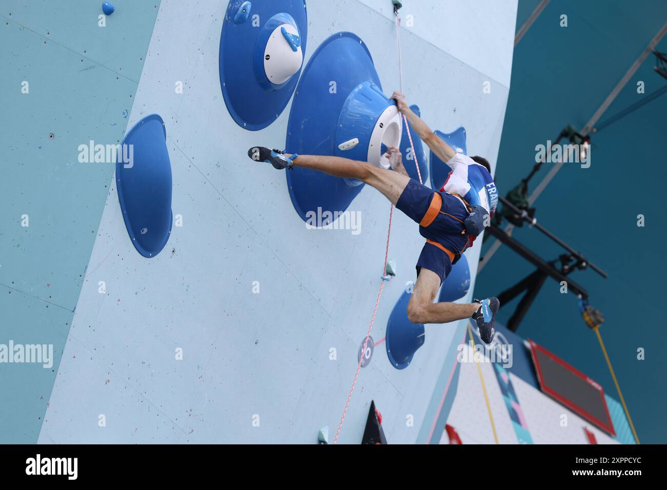 JENFT Paul of France Sport Climbing Men's Boulder & Lead, Semifinal ...