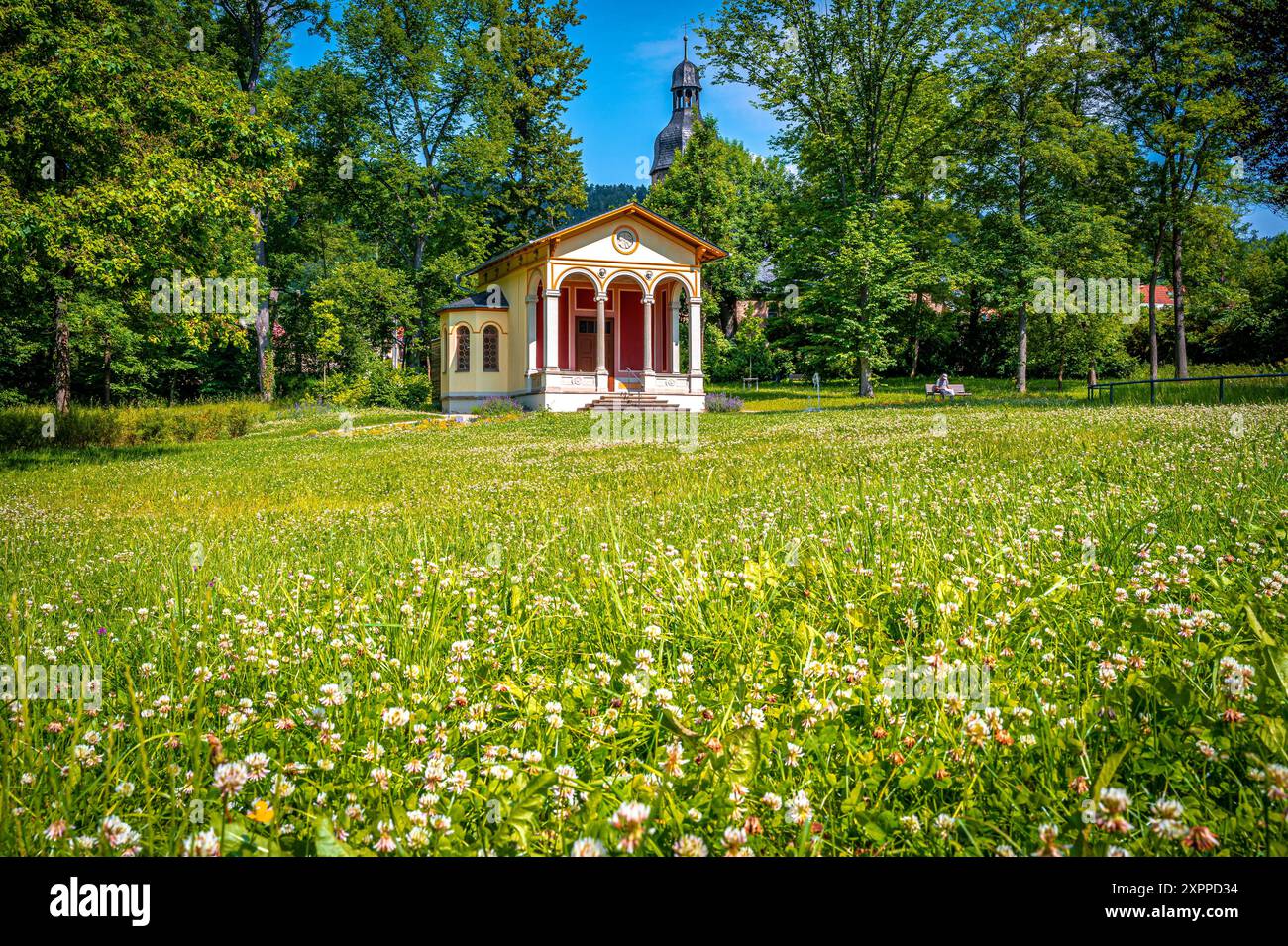 The Roman pavilion (tea house) in the Drackendorfer Goethepark with the ...