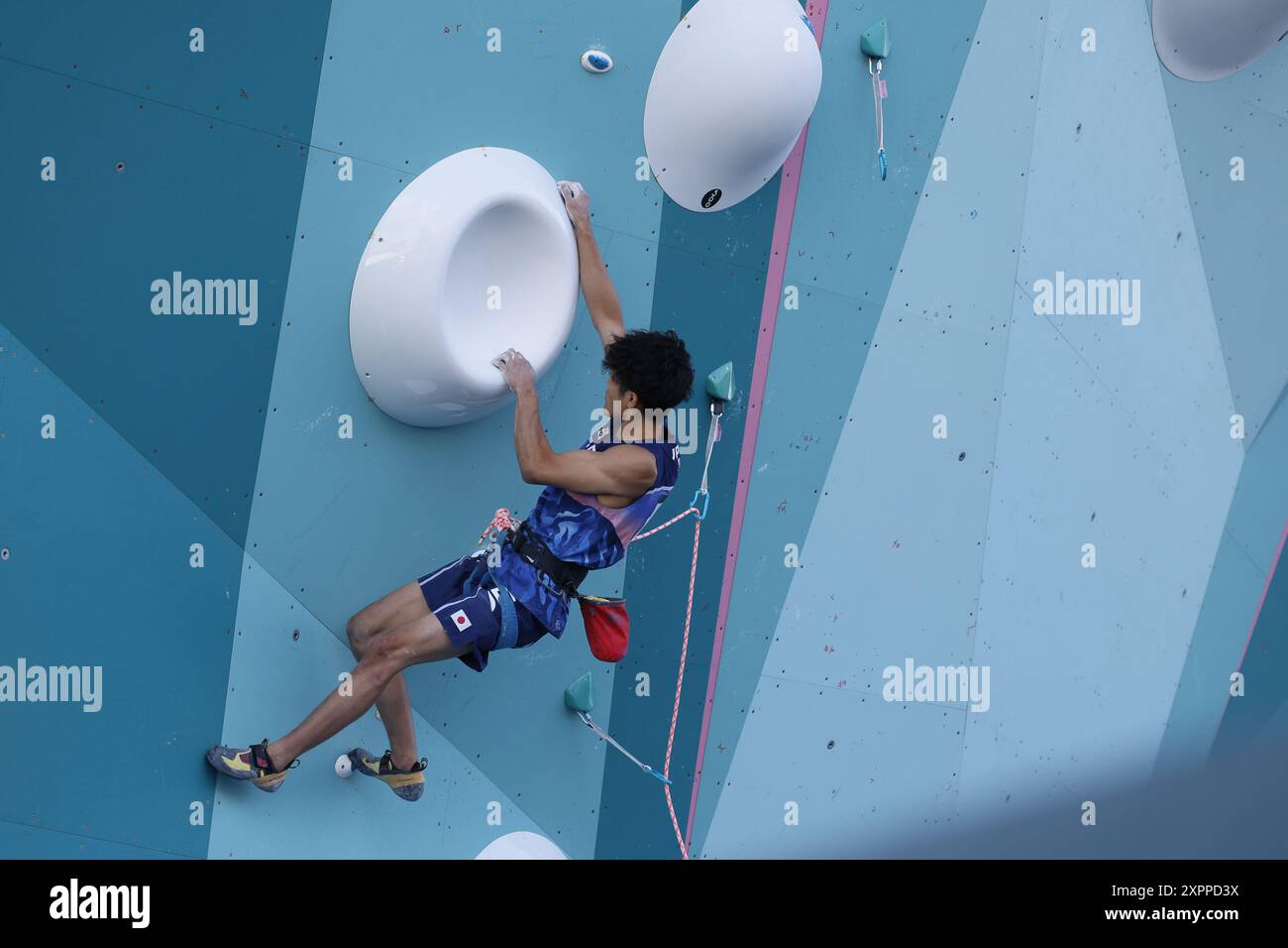 ANRAKU Sorato of Japan Sport Climbing Men's Boulder & Lead, Semifinal ...