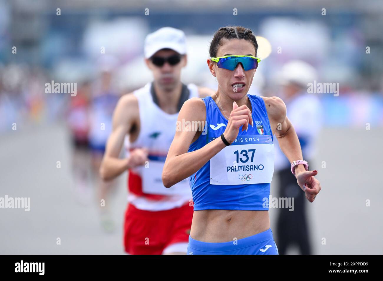 Race walk at the paris 2024 olympic games hi-res stock photography and ...