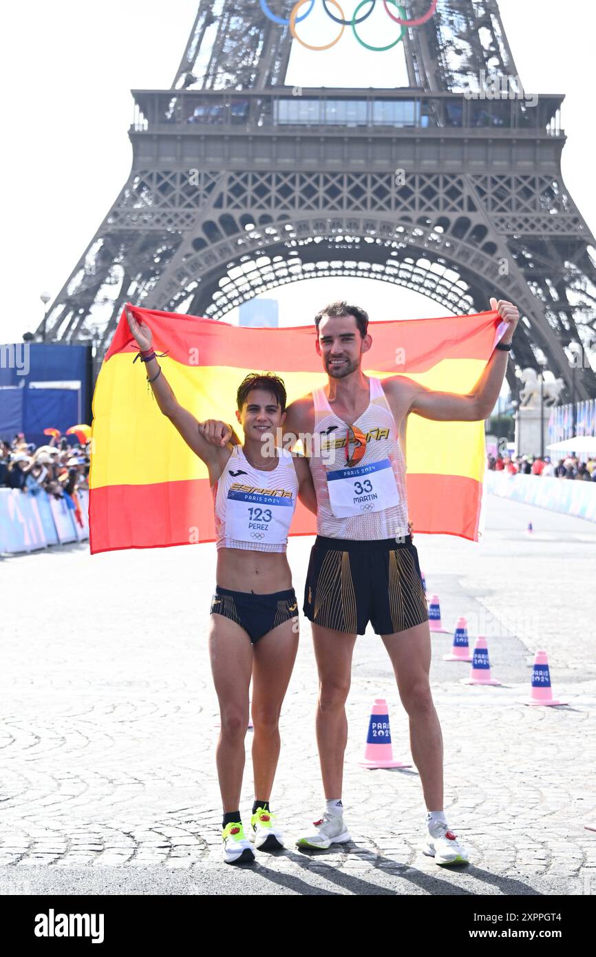 Maria Perez ( ESP ) and Alvaro Martin ( ESP ) celebrate their victory ...
