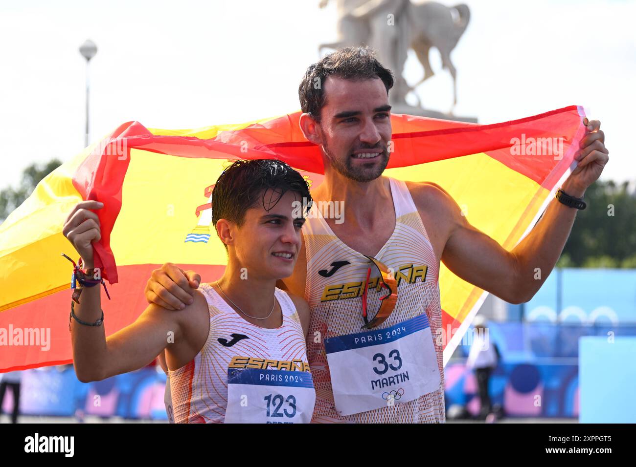 Maria Perez ( ESP ) and Alvaro Martin ( ESP ) celebrate their victory ...