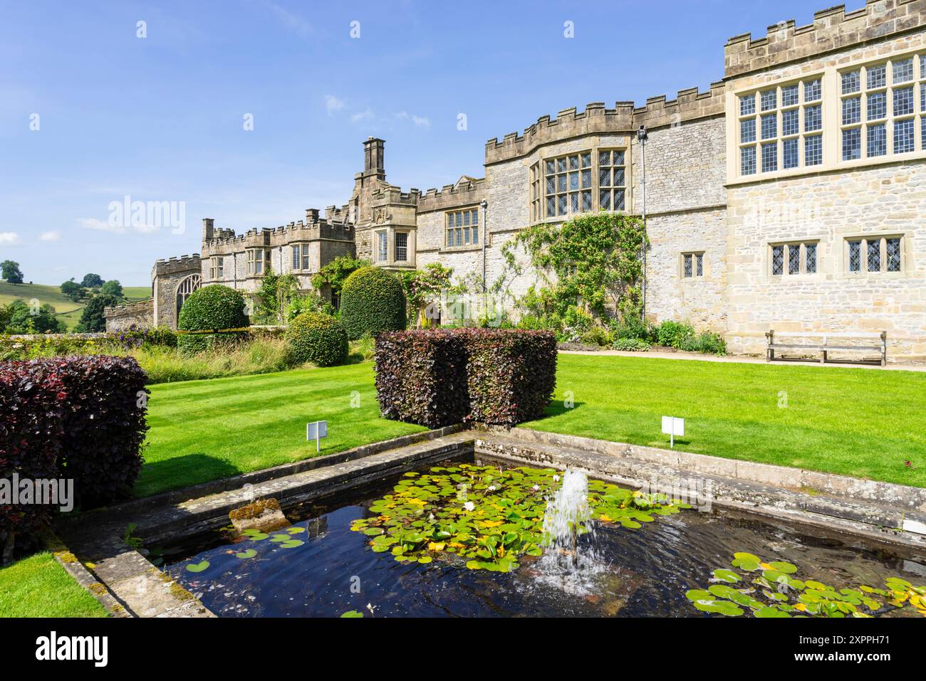 Haddon Hall Derbyshire - Haddon Hall gardens with fountain, a country house near Bakewell ...