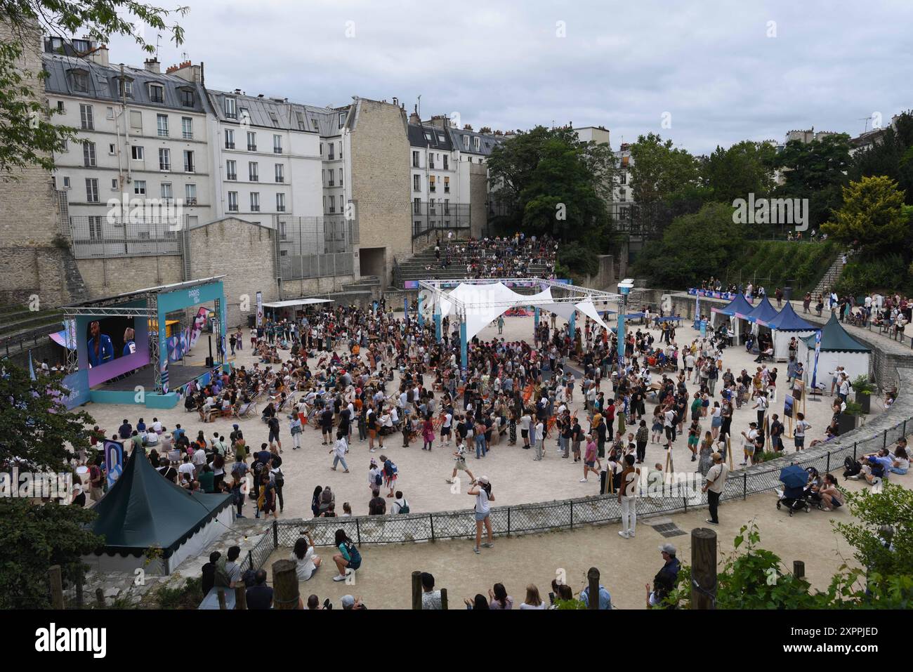 STRICTLY NO SALES TO FRENCH MEDIA OR PUBLISHERS - RIGHTS RESERVED ...