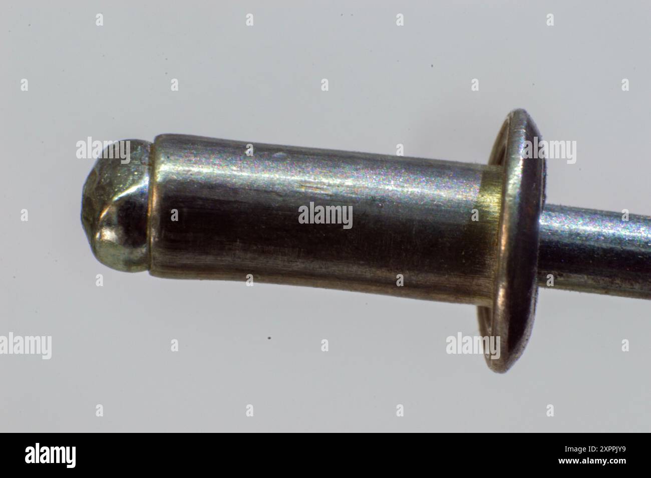 Clavo de acero hi-res stock photography and images - Alamy