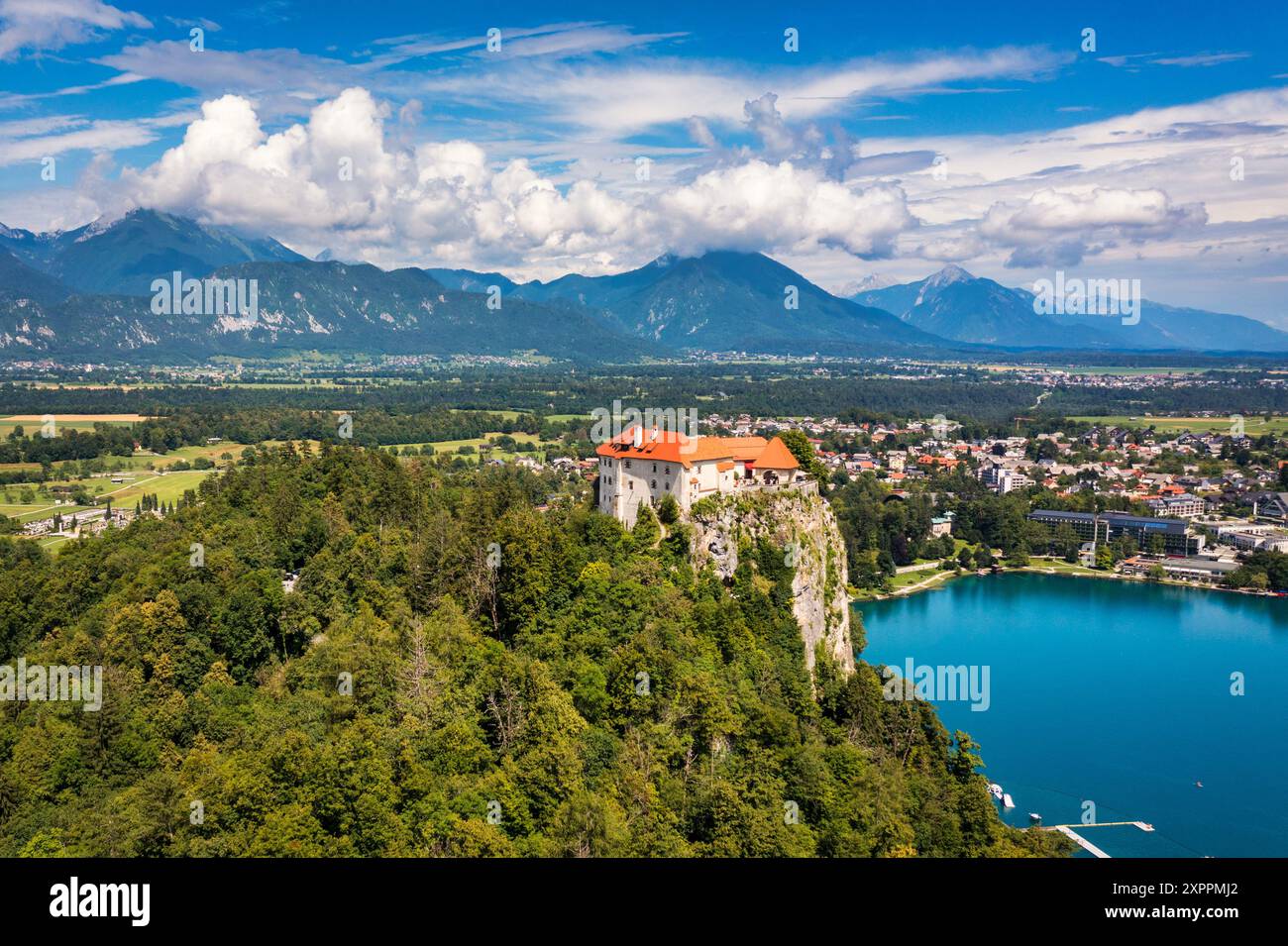 Bled, Slovenia, aerial view of beautiful Bled Castle (Blejski Grad ...