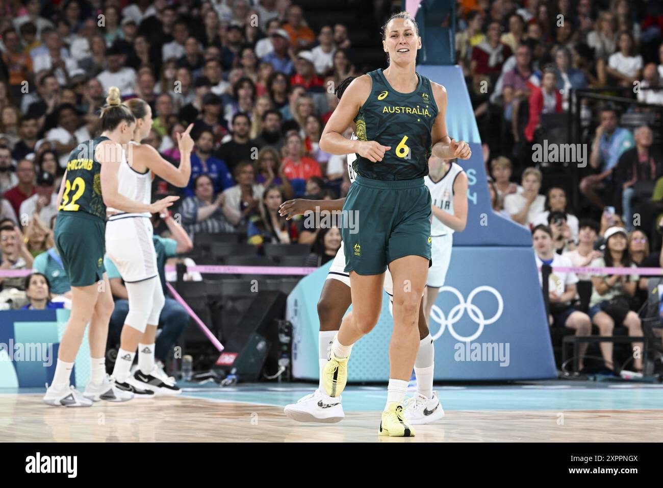 Stephanie Talbot of Australia, Basketball, Women's Quarterfinal between ...