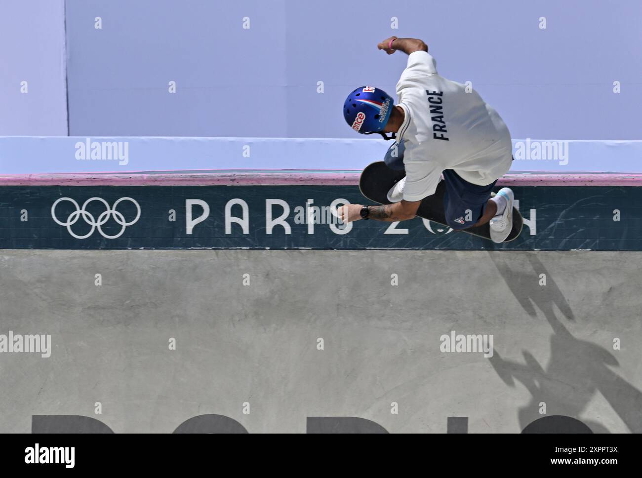 Vincent Matheron of France, Skateboarding, Men's Park Prelims during ...