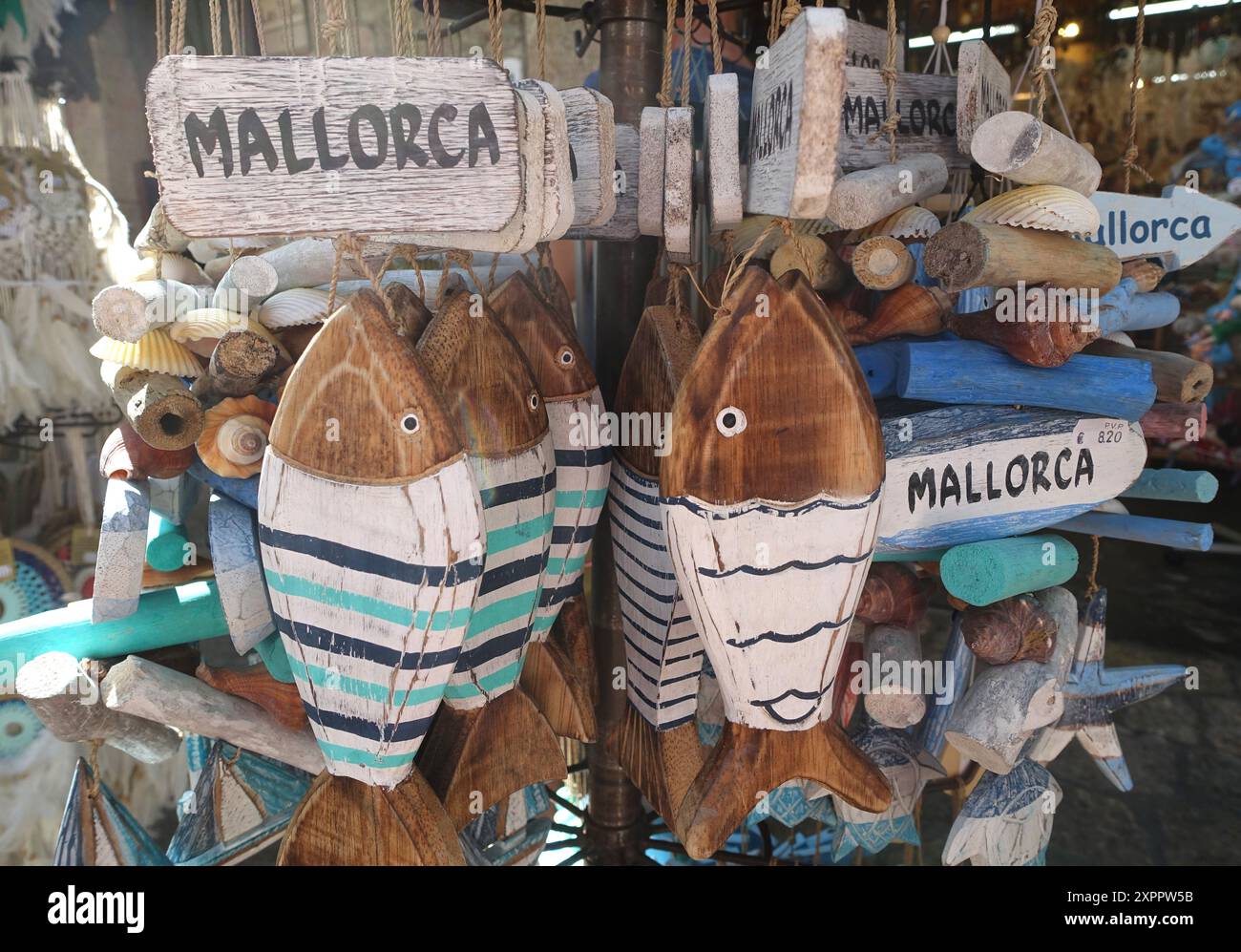Holiday beach souvenirs spain hi-res stock photography and images - Alamy