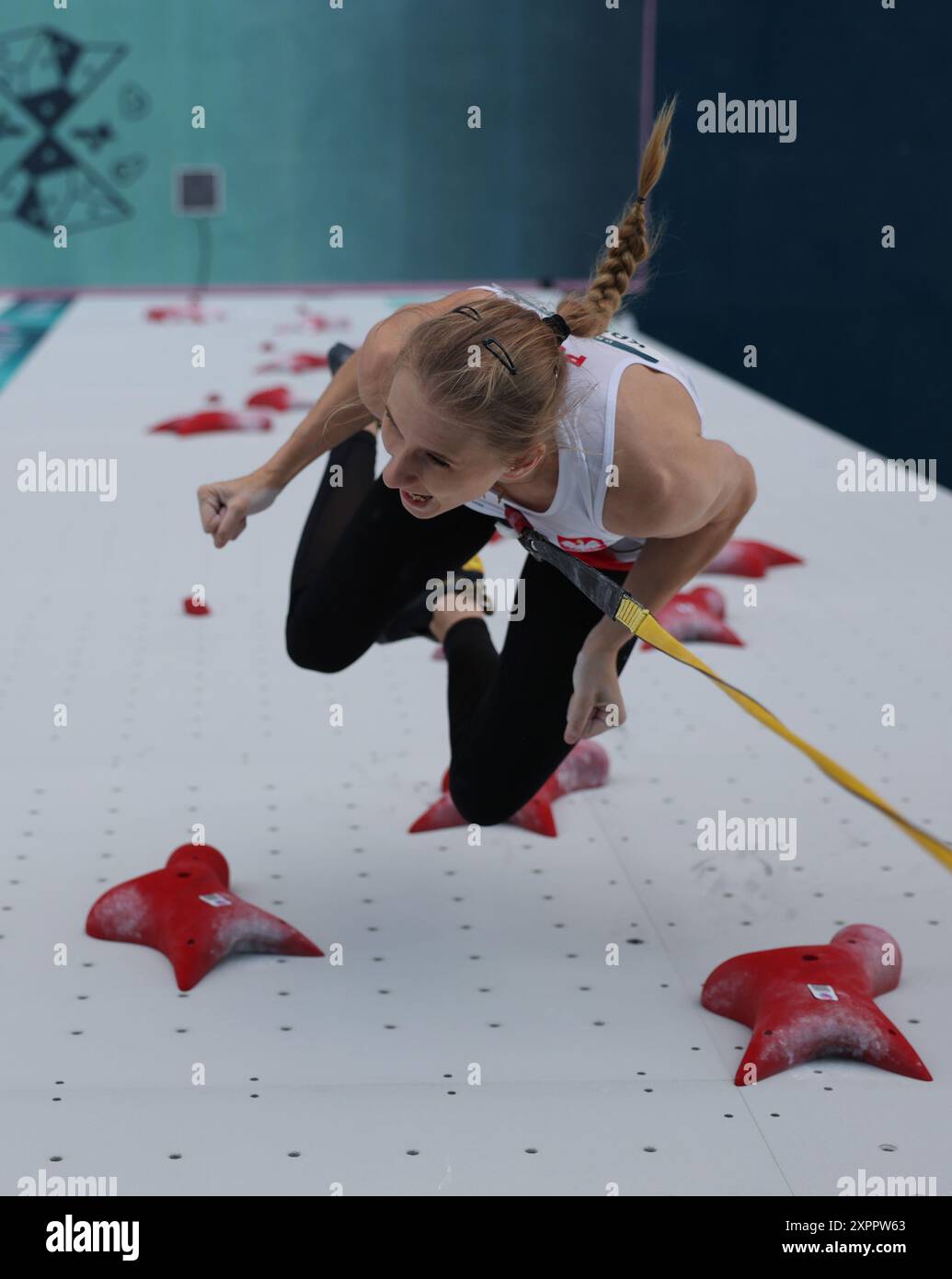 Le Bourget, France. 7th Aug, 2024. Aleksandra Kalucka of Poland reacts ...