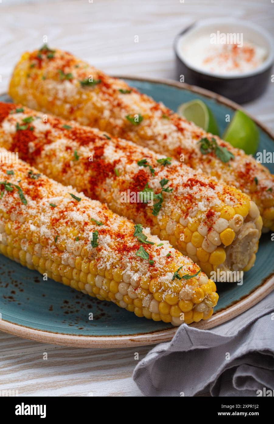 Elotes in mexico street food hi-res stock photography and images - Alamy