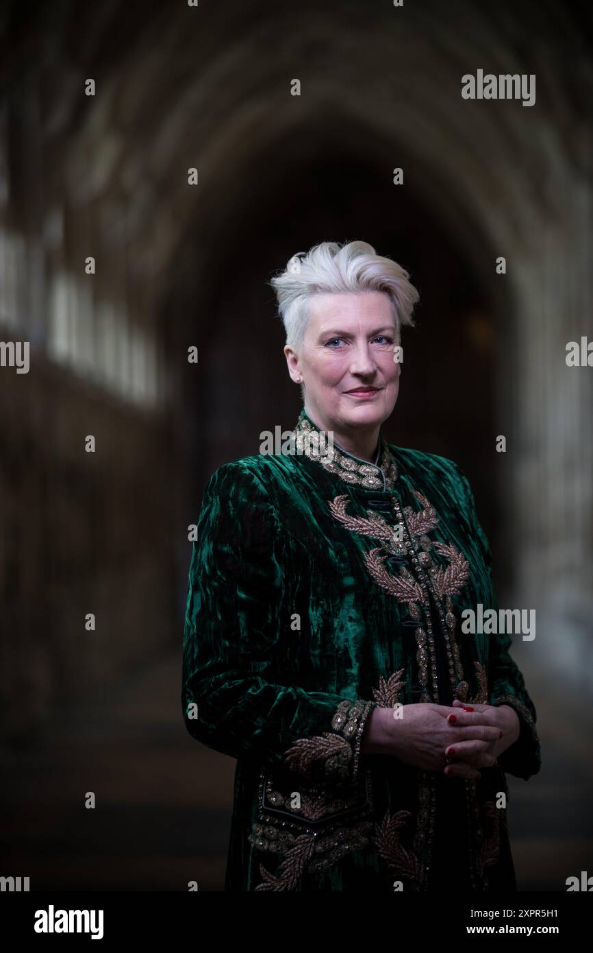 Sarah Connolly, photographed at Gloucester Cathedral Stock Photo - Alamy