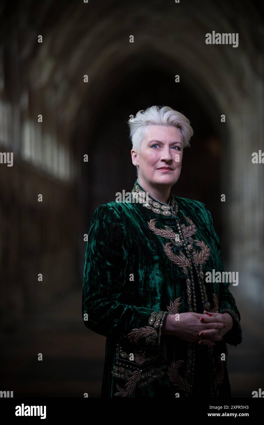 Sarah Connolly, photographed at Gloucester Cathedral Stock Photo - Alamy