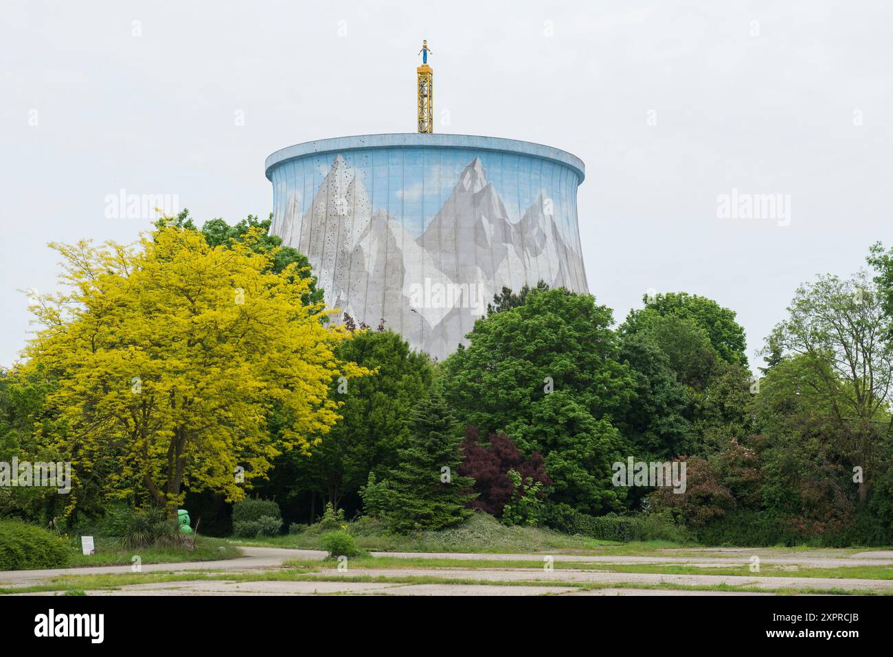 Wunderland Kalkar, amusement park, former nuclear power plant, painted ...