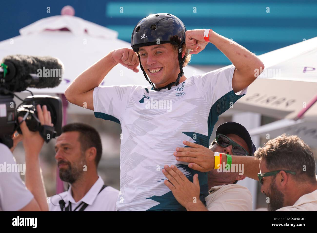 Australia's Keegan Palmer celebrates after winning the gold medal in ...