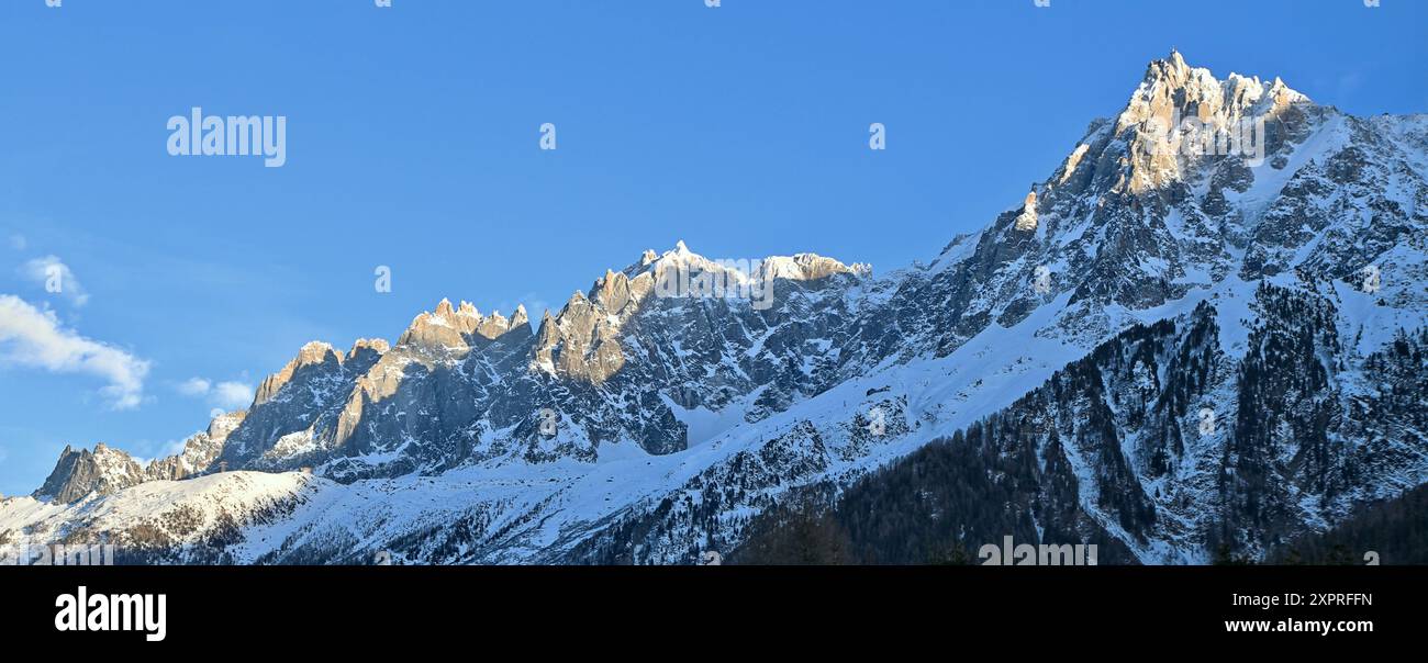Aiguille du midi and aiguilles de Chamonix, Chamonix, Alps, France ...