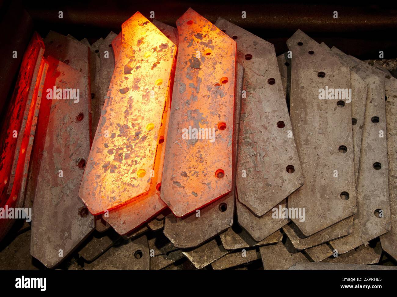 Wrought iron manufacturing process hi-res stock photography and images ...