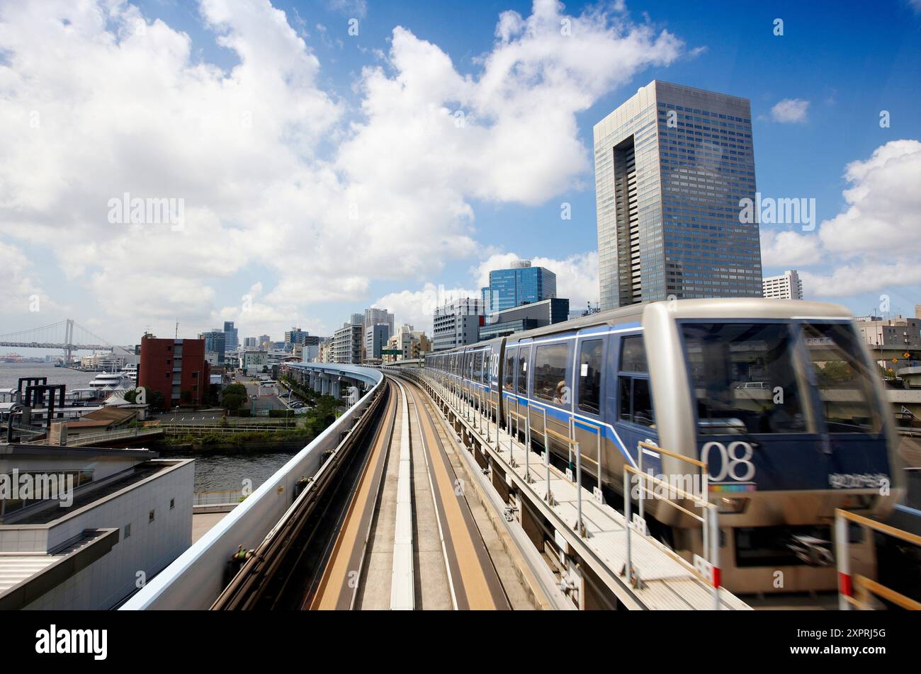 Yurikamome line, Monorail train, Tokyo, Japan Stock Photo - Alamy