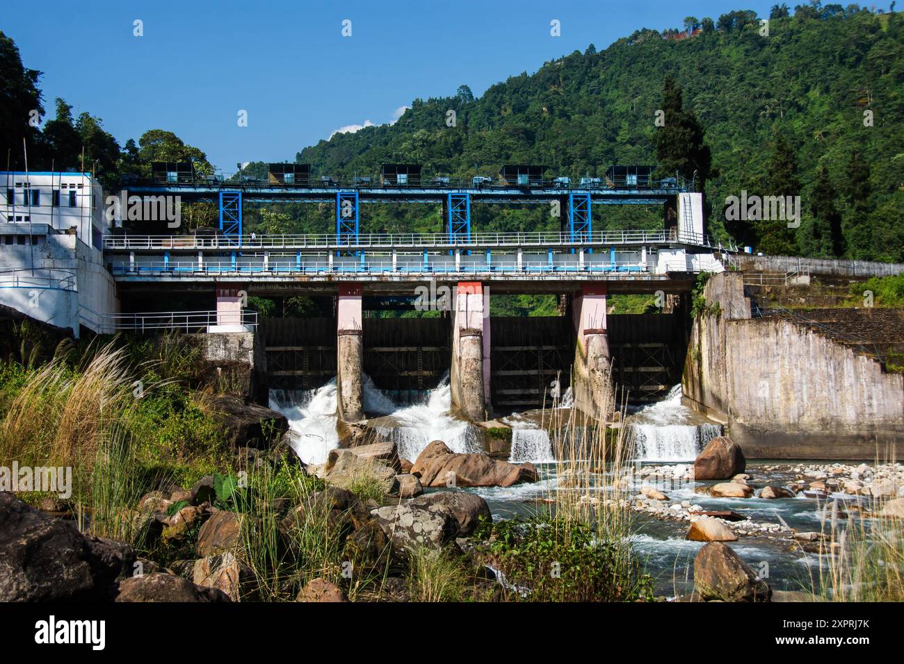 Bindu lies in the Indo-Bhutan border, India's second oldest dam is ...