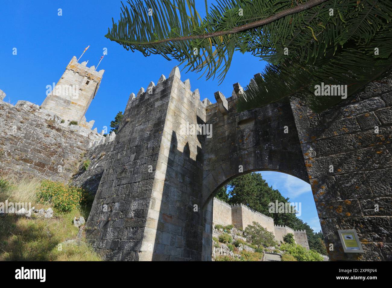 Monterreal castle baiona pontevedra galicia hi-res stock photography ...