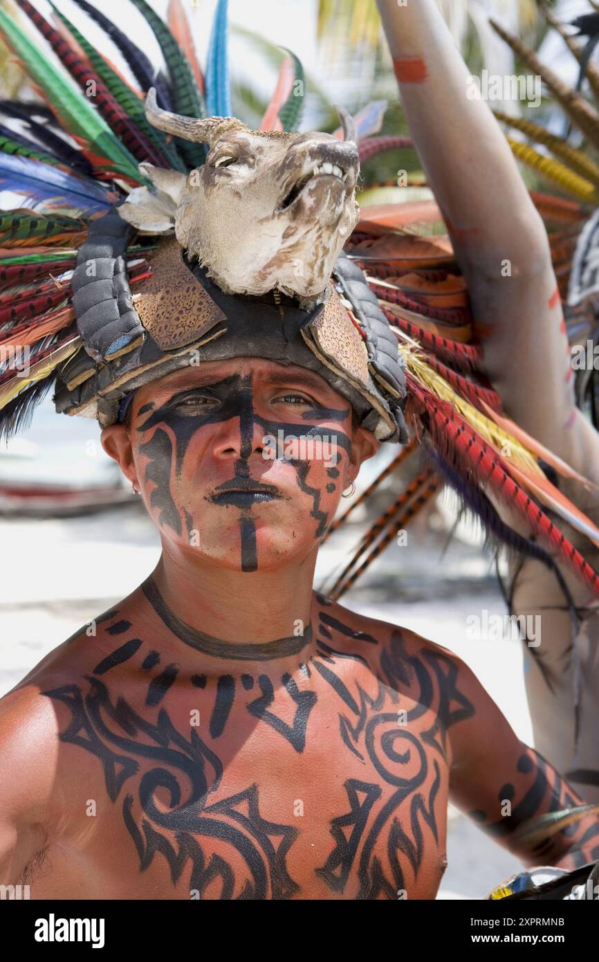 Mayan costumes. Yucatan Peninsula. Mexico Stock Photo - Alamy