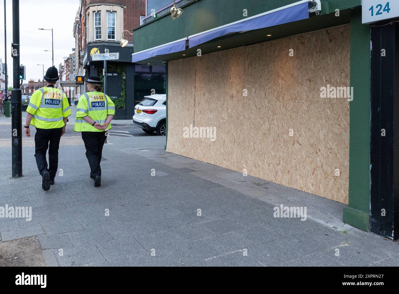 Westcliff on Sea, Essex, UK. 7th Aug, 2024. A local immigration ...
