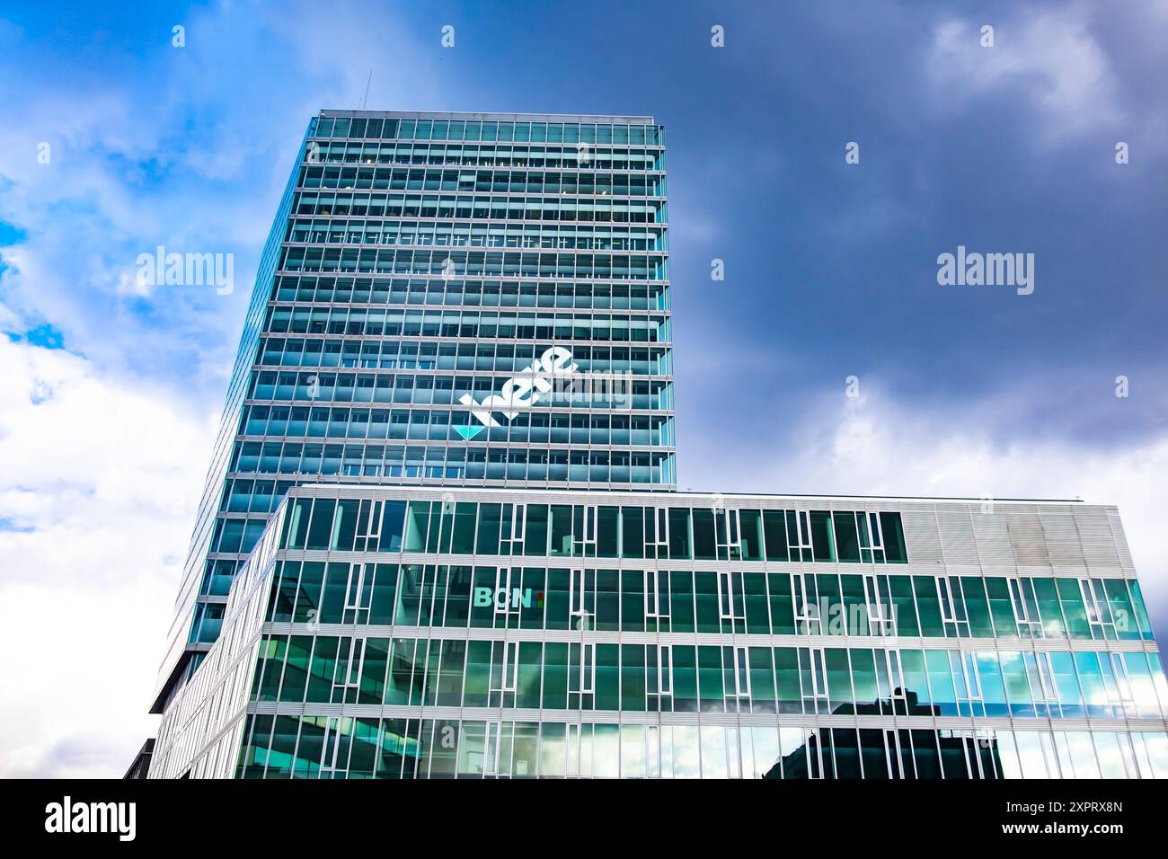 One kennedy square hi-res stock photography and images - Alamy