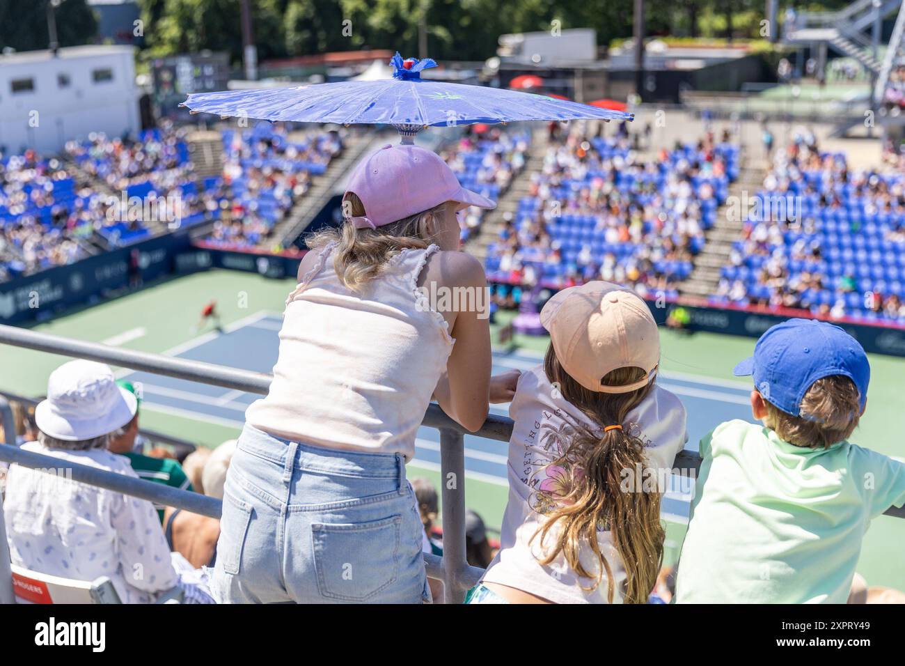 Iga stadium general view hi-res stock photography and images - Alamy