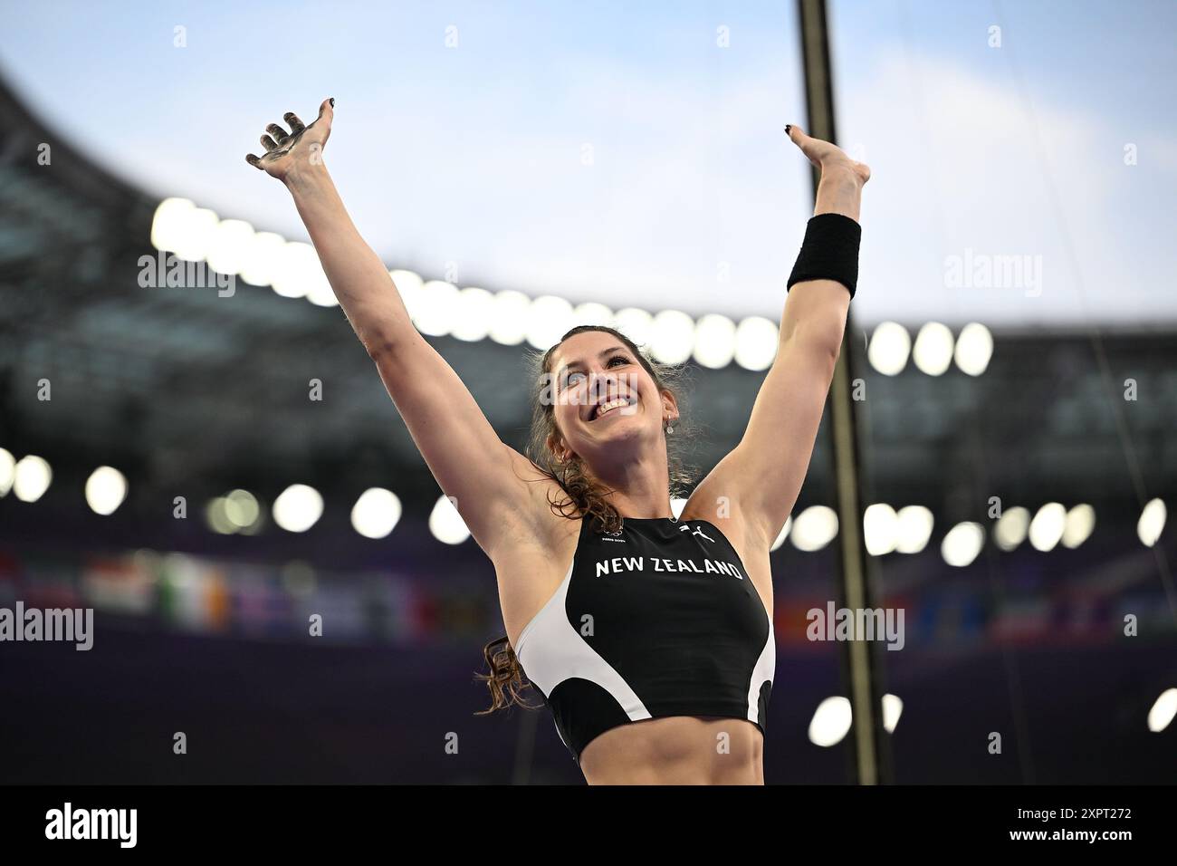 Paris, France. 7th Aug, 2024. Eliza McCartney of New Zealand reacts ...