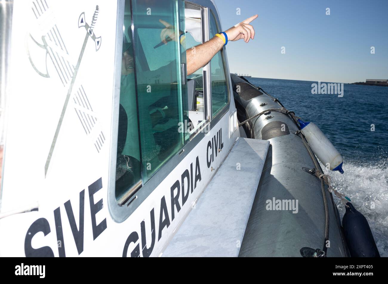 Guardia Civil officers monitoring the European Union's external border ...