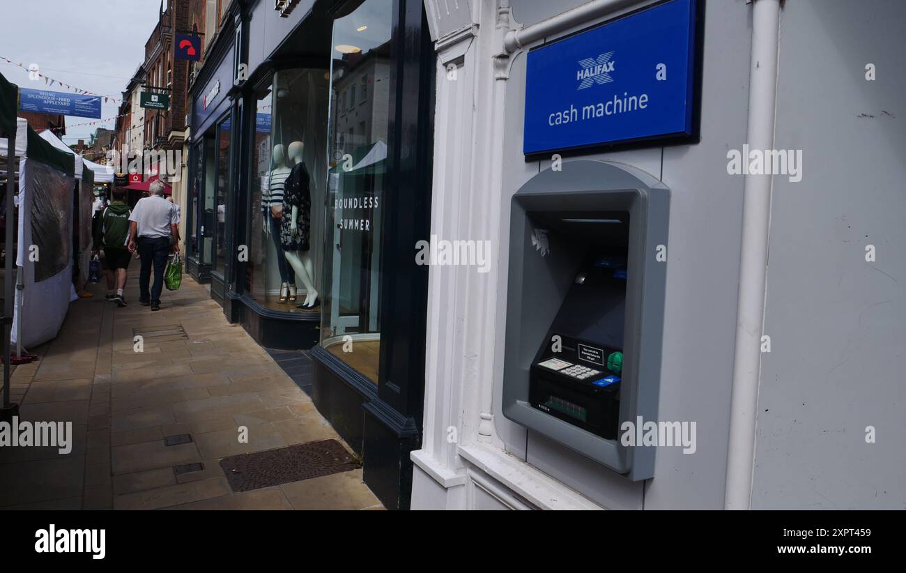 Halifax cash machine hi-res stock photography and images - Alamy