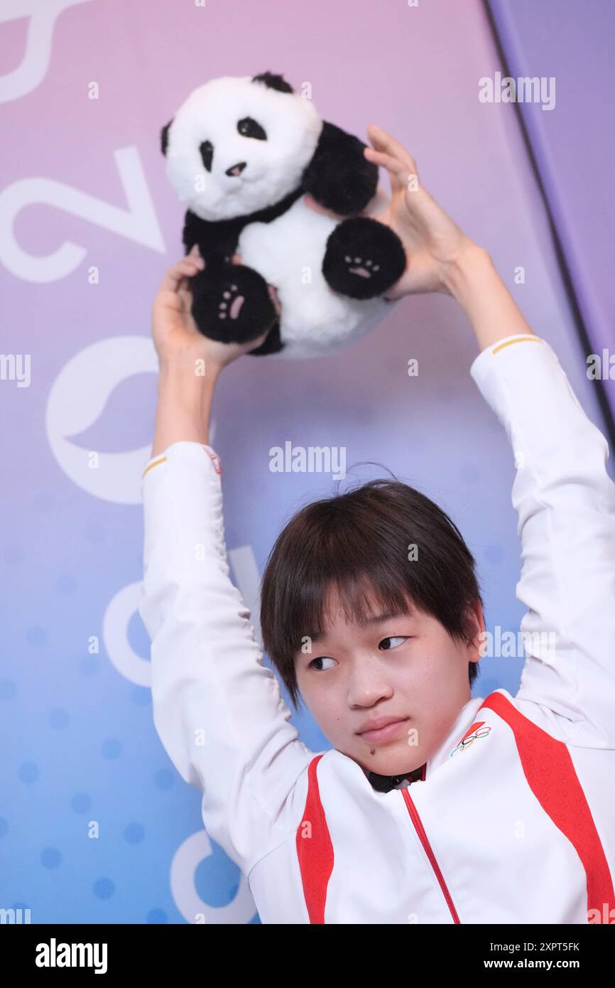 Paris, France. 7th Aug, 2024. Chinese diving athlete Quan Hongchan ...