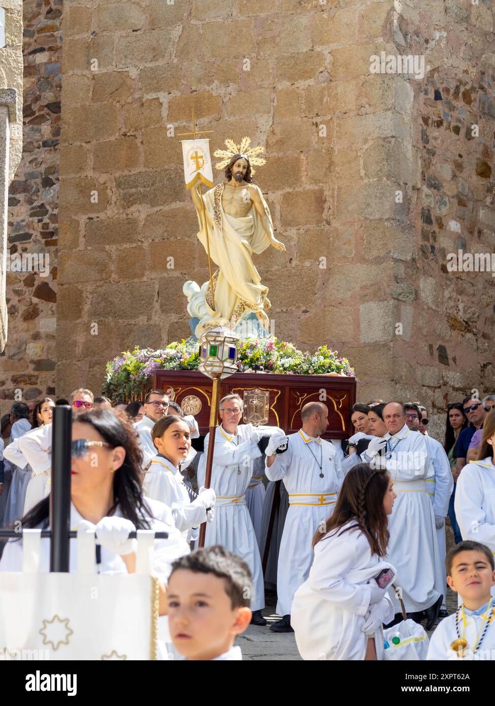 Jesus float enters Plaza Mayor during the Procession of the Encounter ...