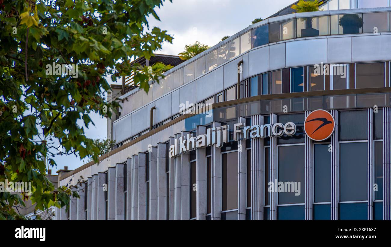 Al khaliji hi-res stock photography and images - Alamy