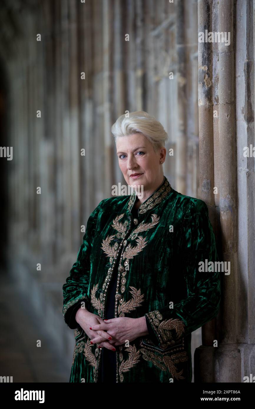 Sarah Connolly, photographed at Gloucester Cathedral Stock Photo - Alamy