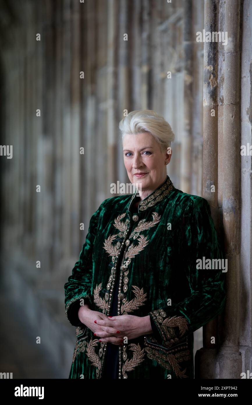 Sarah Connolly, photographed at Gloucester Cathedral Stock Photo - Alamy