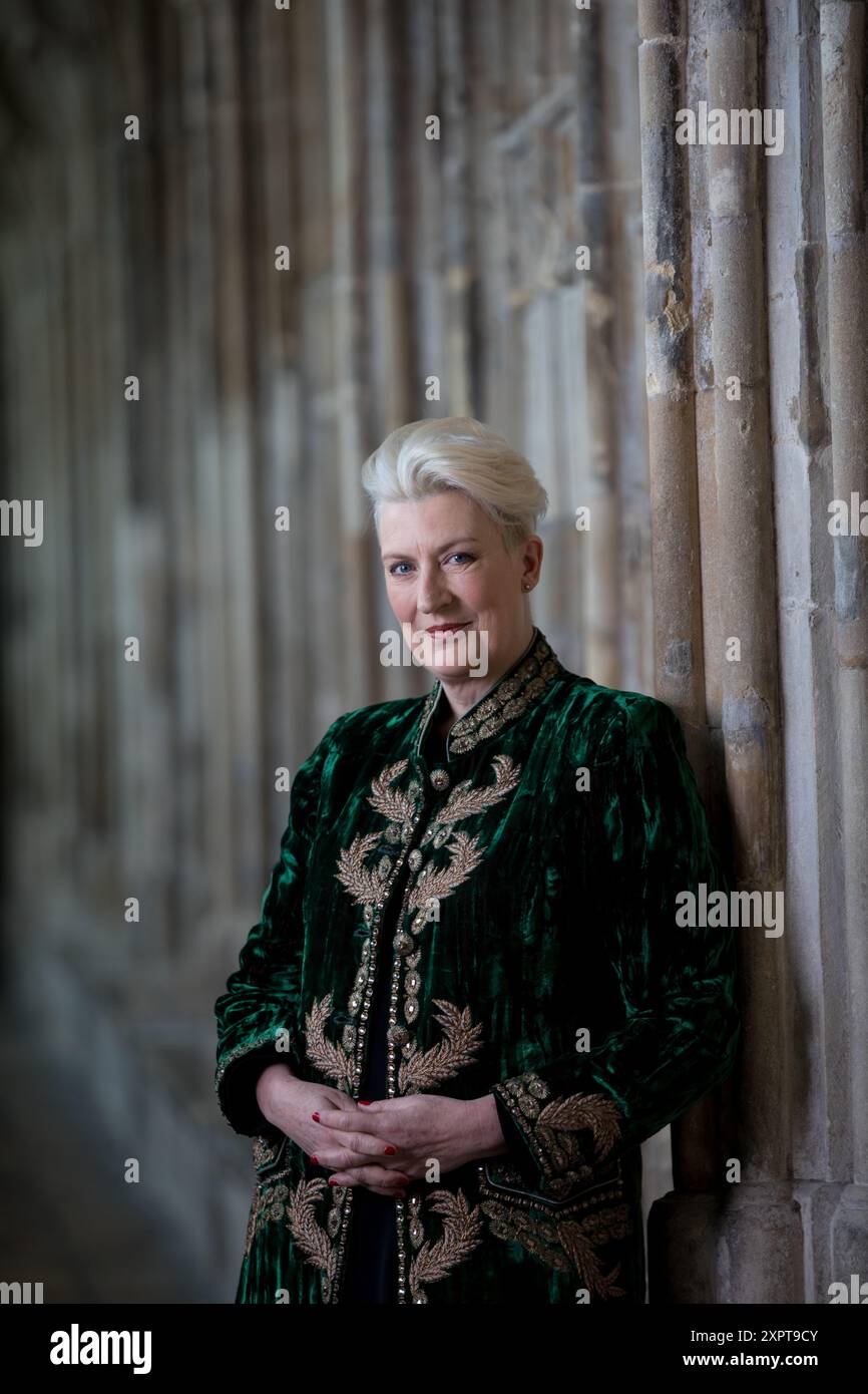 Sarah Connolly, photographed at Gloucester Cathedral Stock Photo - Alamy