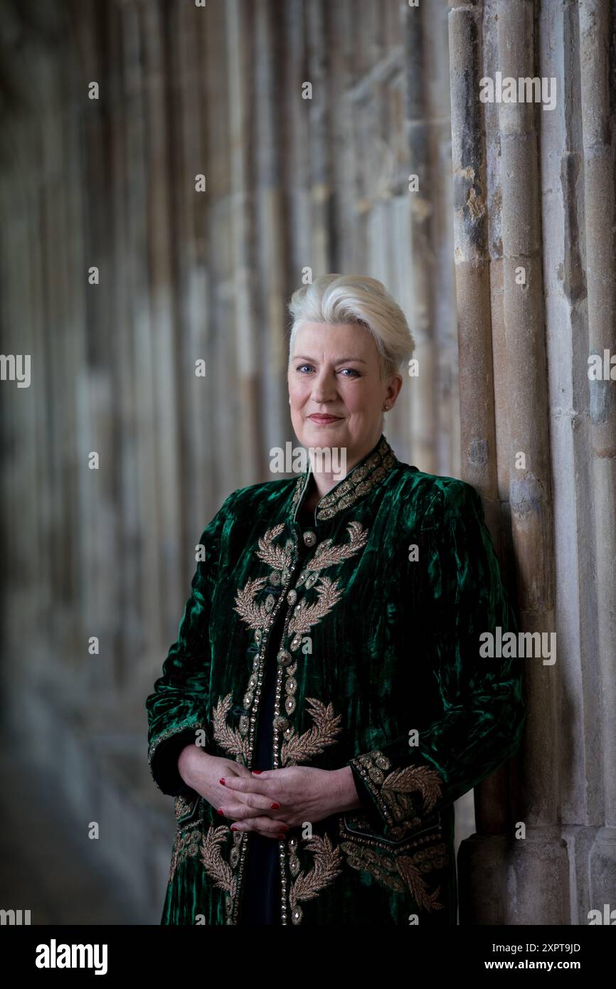 Sarah Connolly, photographed at Gloucester Cathedral Stock Photo - Alamy