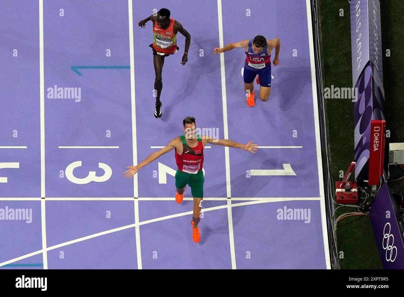 Soufiane El Bakkali, of Morocco, wins the men's 3,000-meter ...