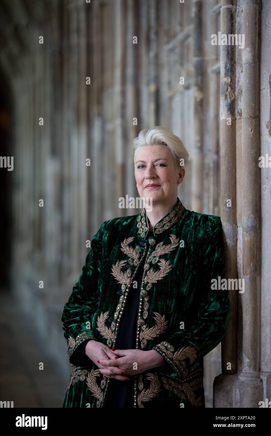 Sarah Connolly, photographed at Gloucester Cathedral Stock Photo - Alamy