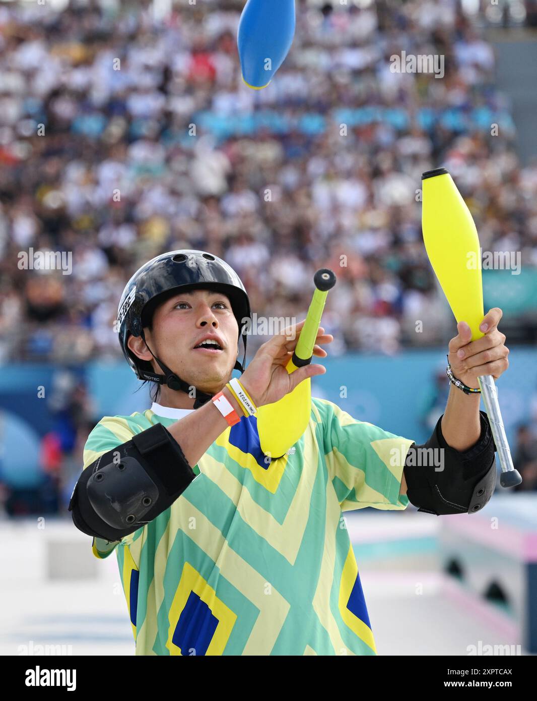 Paris, France. 7th Aug, 2024. Augusto Akio of Brazil celebrates after ...