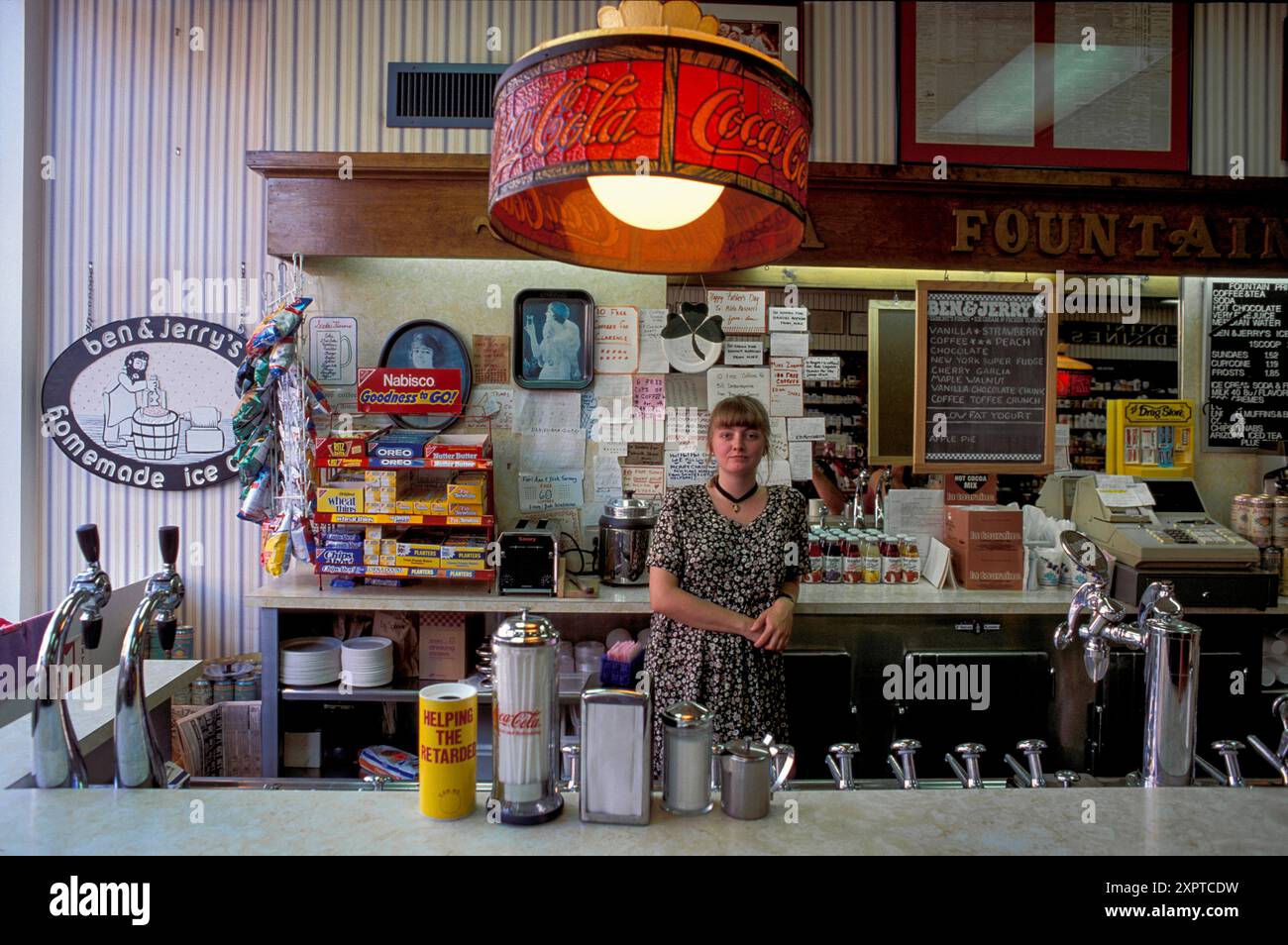 USA, New England, Massachusetts, Lee, Soda Fountain, Drug Store, 1994 ...