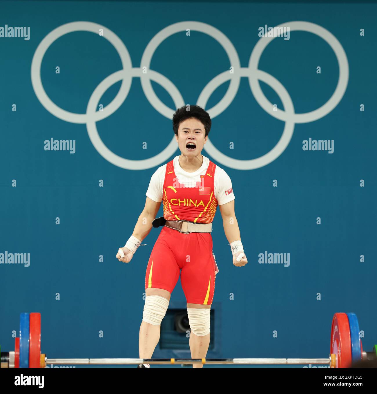 Paris, France. 7th Aug, 2024. Hou Zhihui of China celebrates after ...