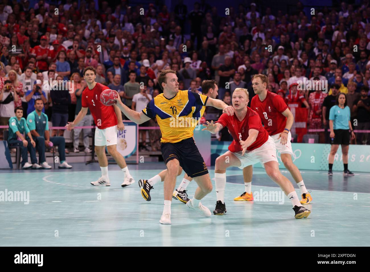 Felix Claar (Sweden), Handball, Men's Quarterfinal between Denmark and ...