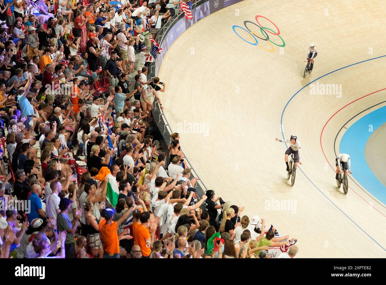 Paris, France. 07th Aug, 2024. Track CyclingUSA's Jennifer Valente ...