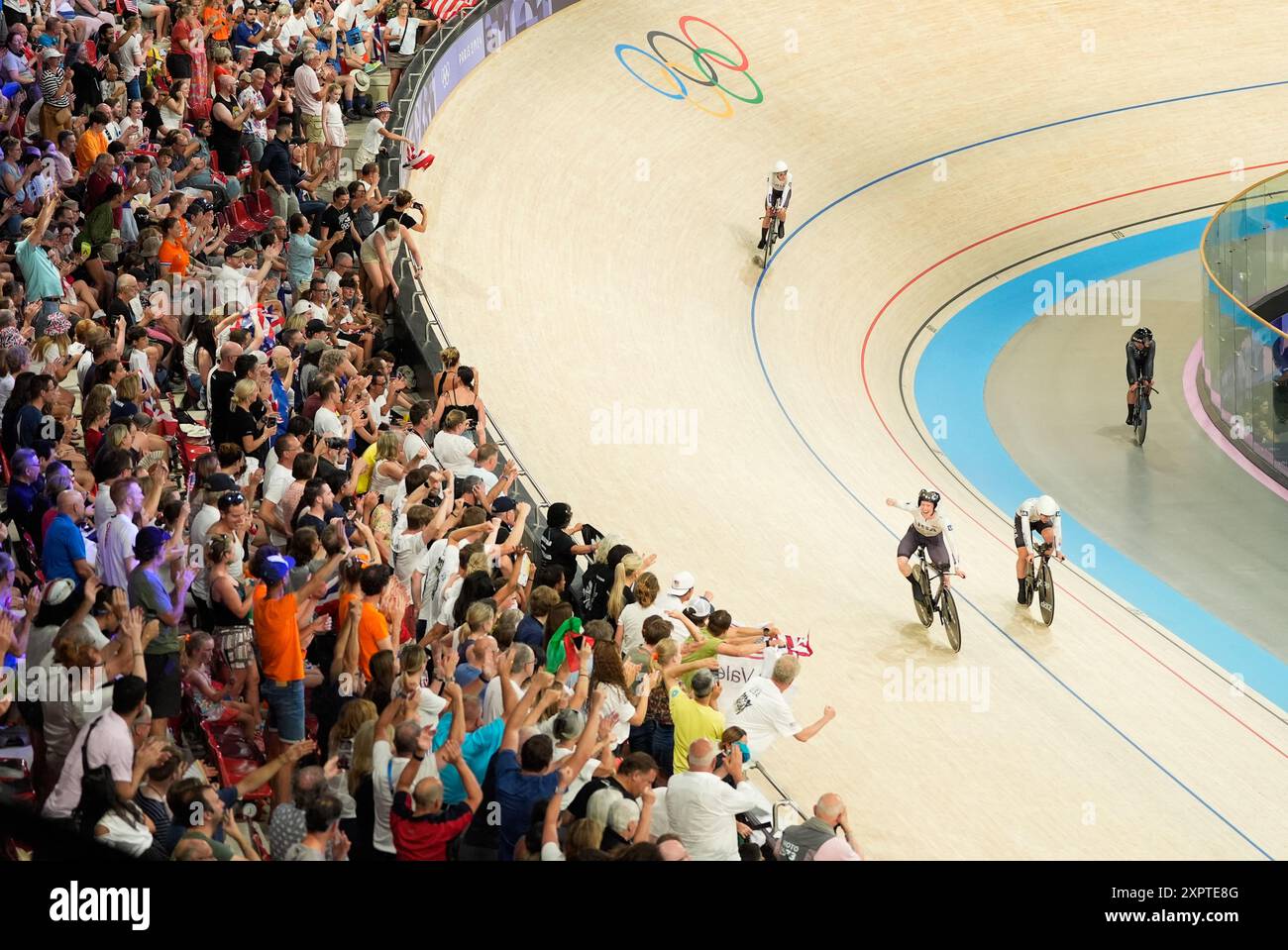 Paris, France. 07th Aug, 2024. Track CyclingUSA's Jennifer Valente ...