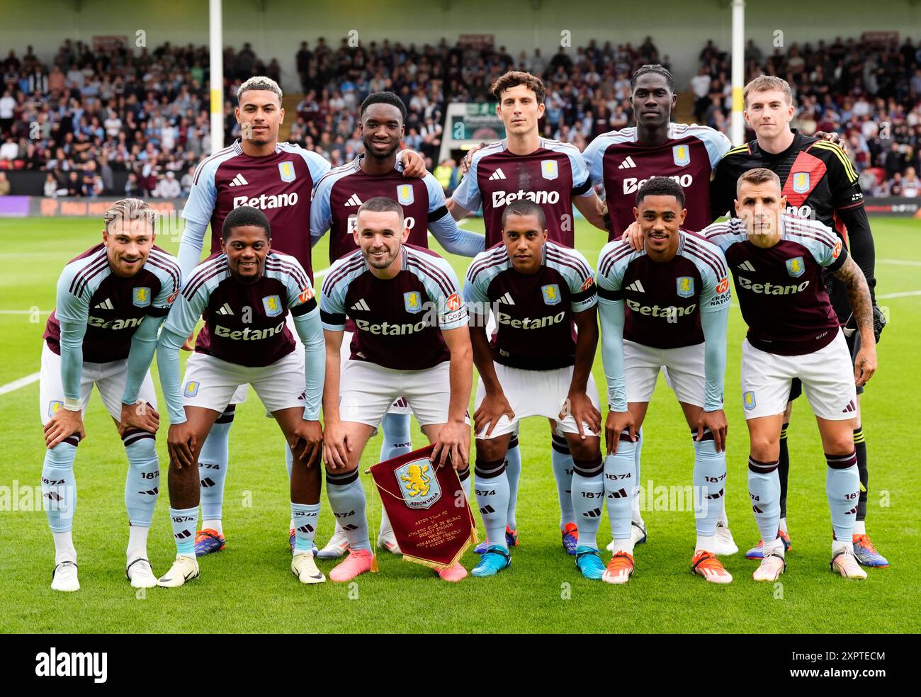 Aston Villa team line up, back from from left, Morgan Rodgers, Lamare ...