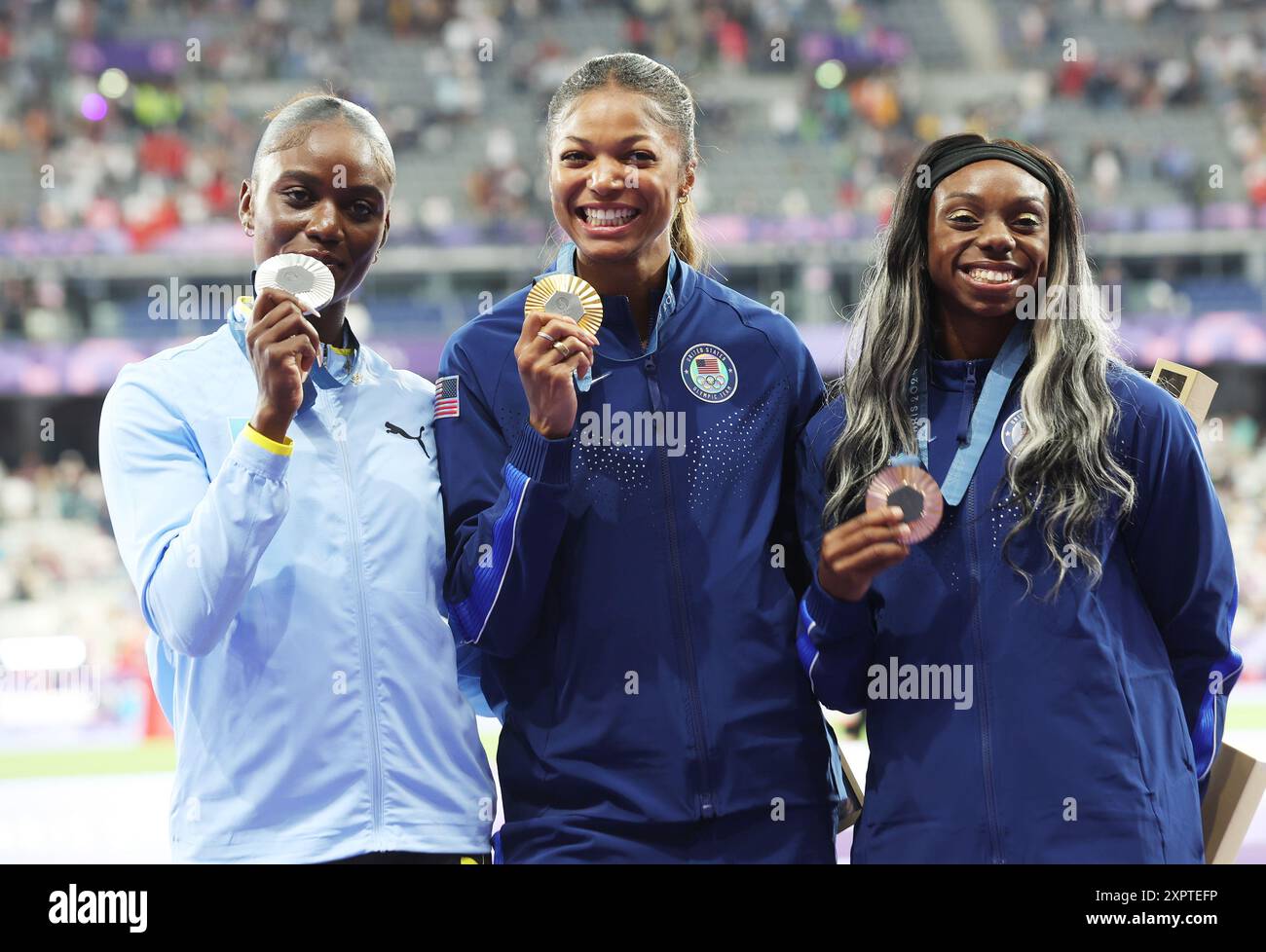 Paris, France. 07th Aug, 2024. Women's 200m Final gold medalist Gabriella Thomas of the U.S. (C ...