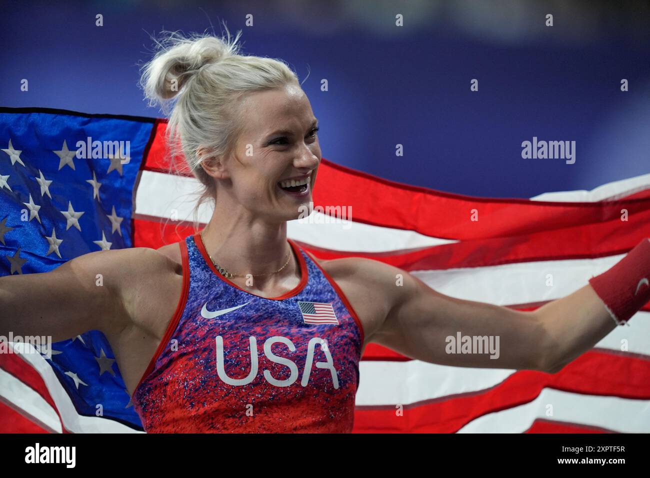 Katie Moon, of the United States, celebrates winning silver in the ...