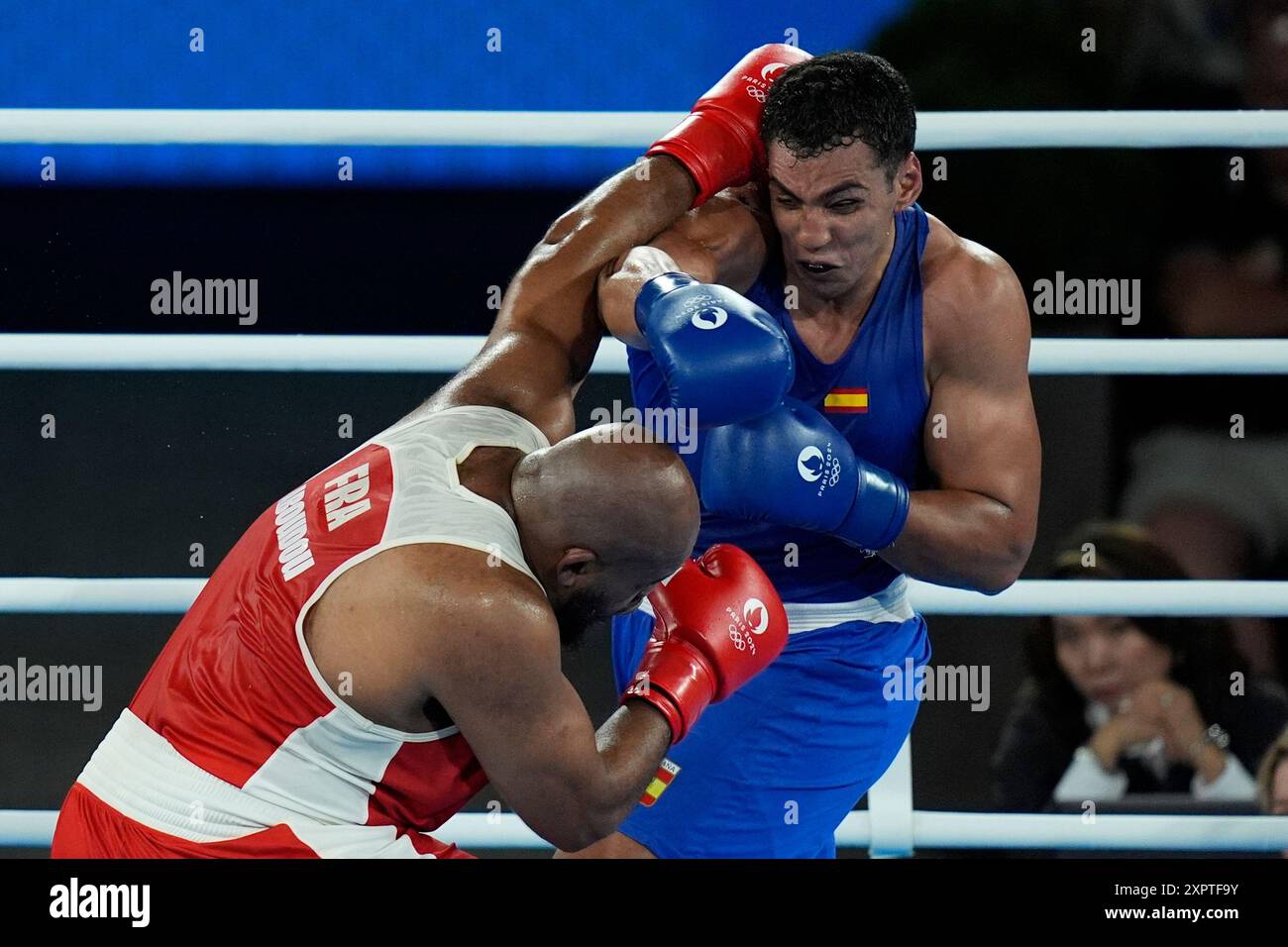 France's Djamili-Dini Aboudou, left, fights Spain's Ayoub Ghadfa in ...